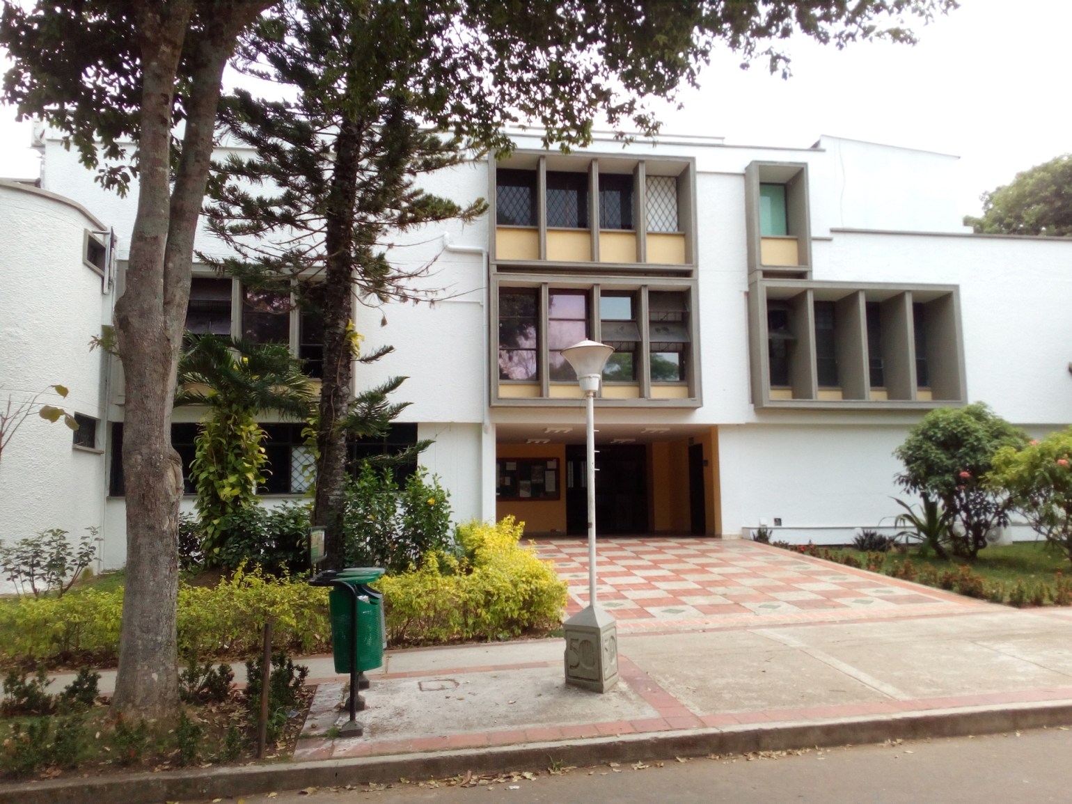 Edificio de Administración 1 – UIS – SCA